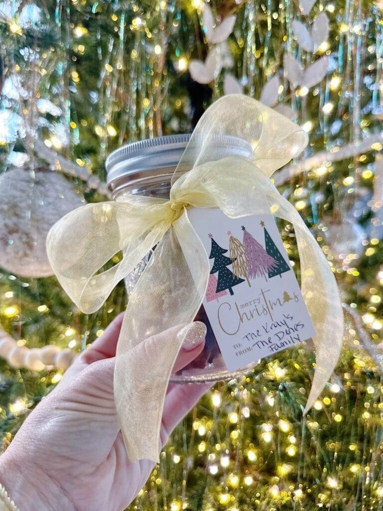 Ritz Cracker Toffee Recipe - Christmas Crack Recipe | Life On Cedar Lane