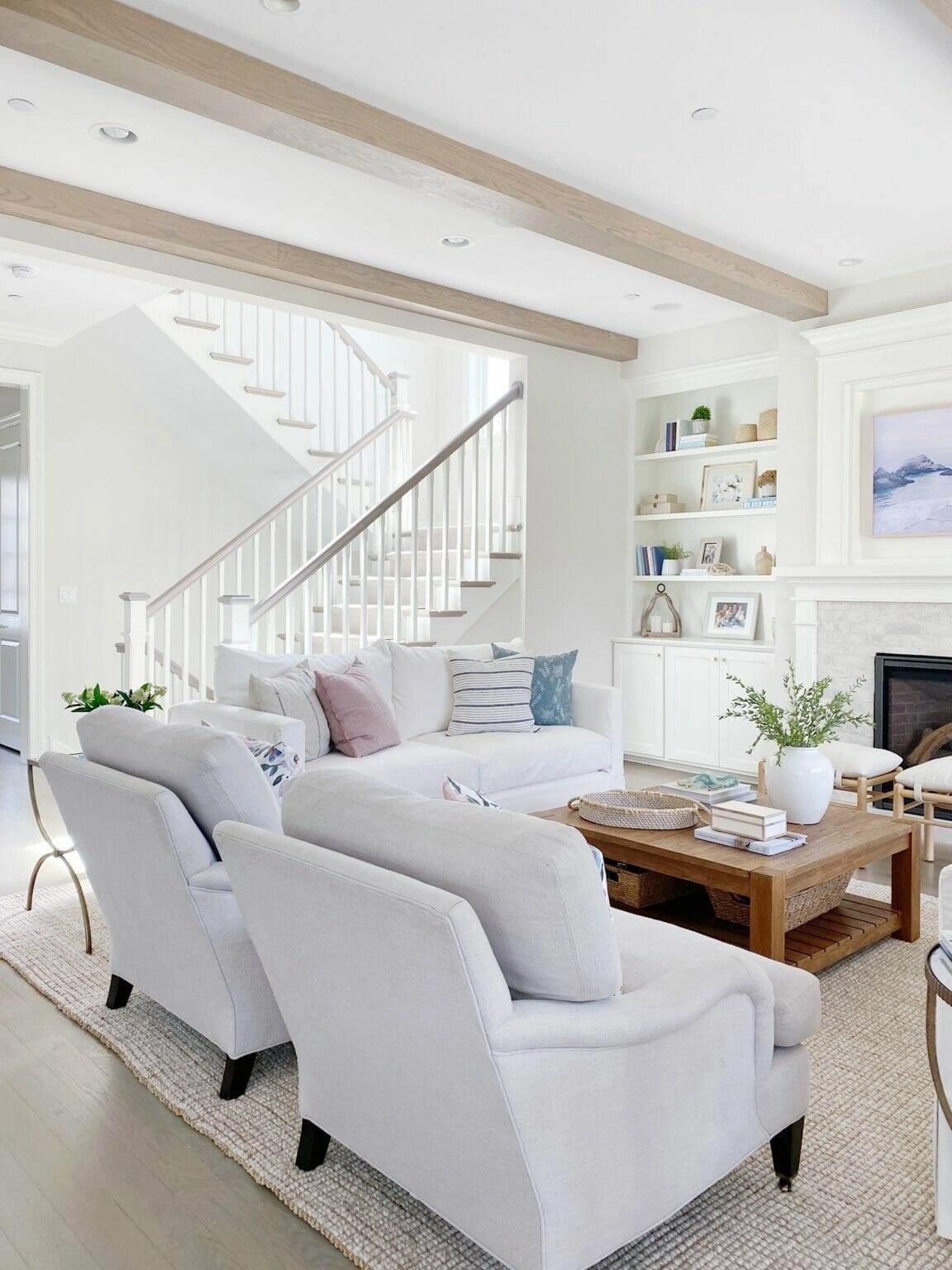 How To Choose The Right Accent Chair | Life On Cedar Lane